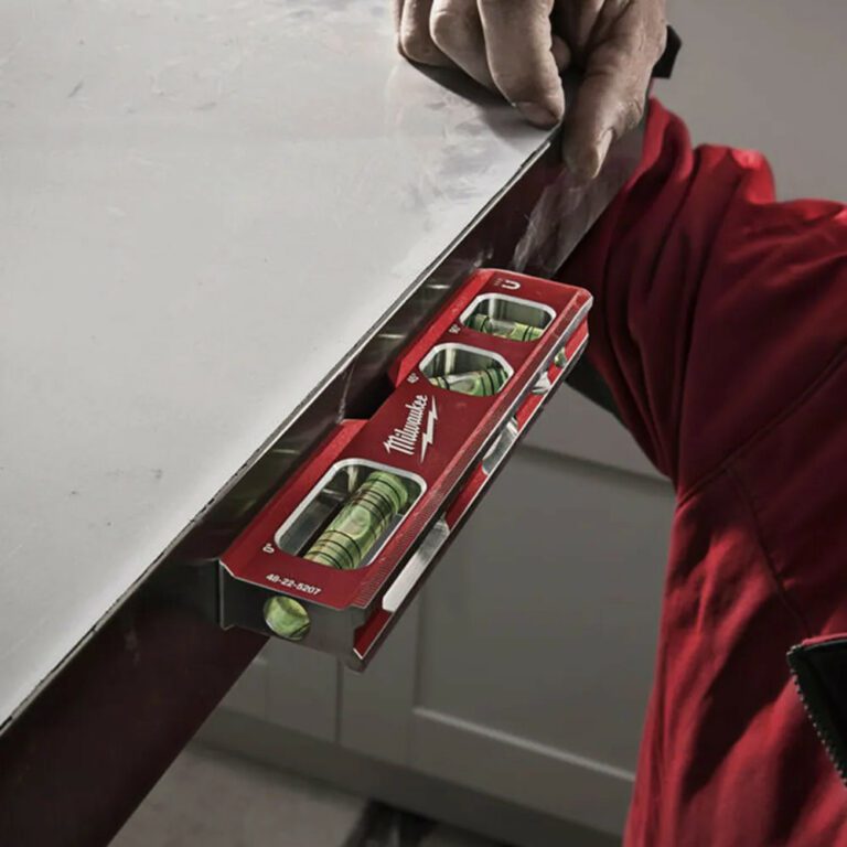 Milwaukee 76pc Hand Tool Set & Packout Backpack - Power Tool ...